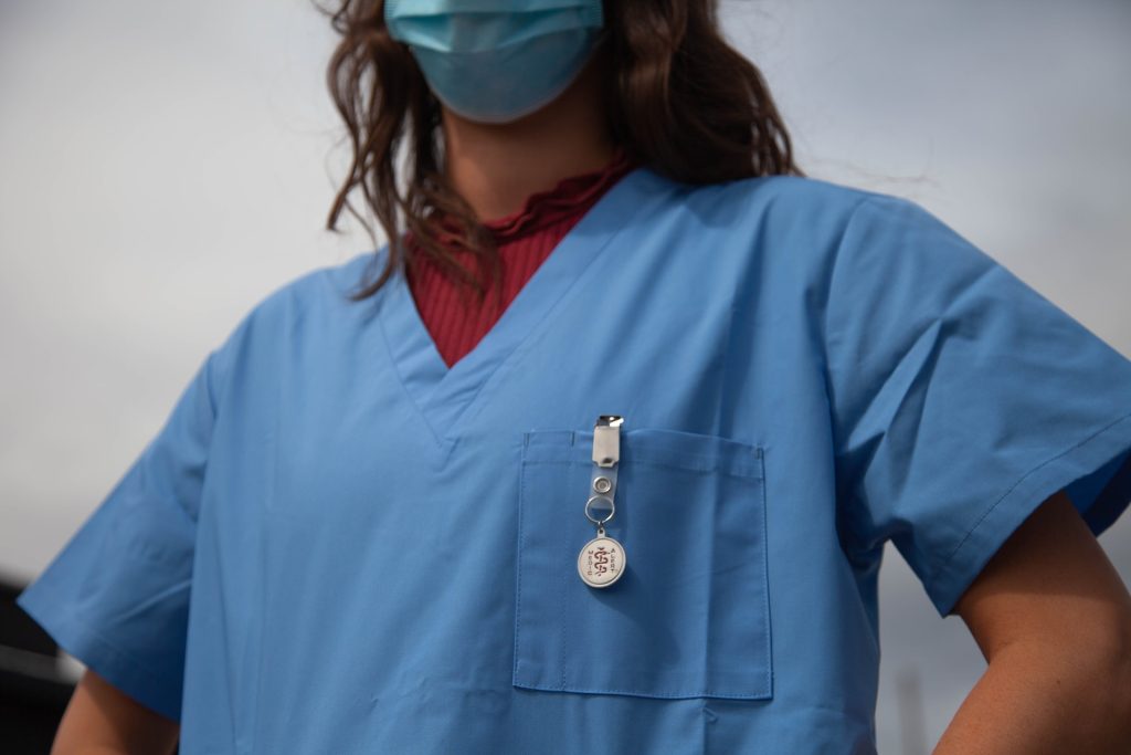 How to Shadow a Nurse (Everything You Need to Know) | TeachRN